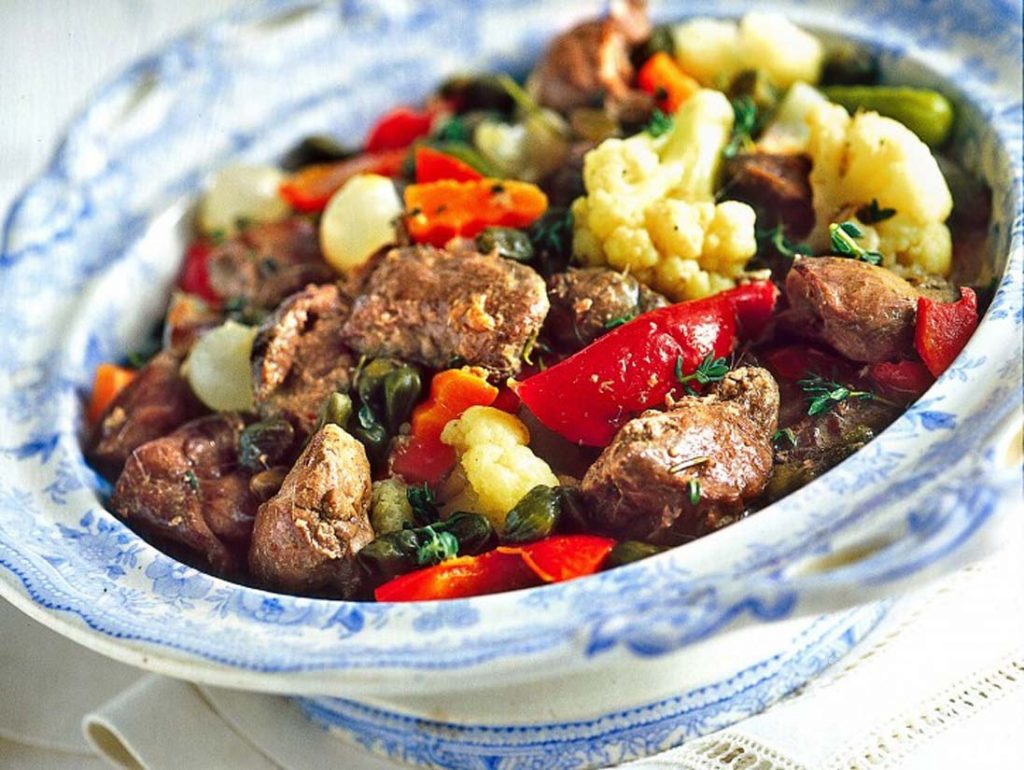 Spezzatino di lepre con giardiniera, un secondo semplice e sfizioso ...