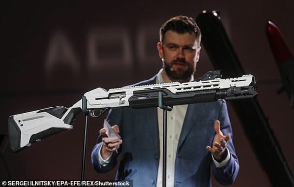 Kalashnikov “MP-155 Ultima”, the smart rifle for the new generations ...